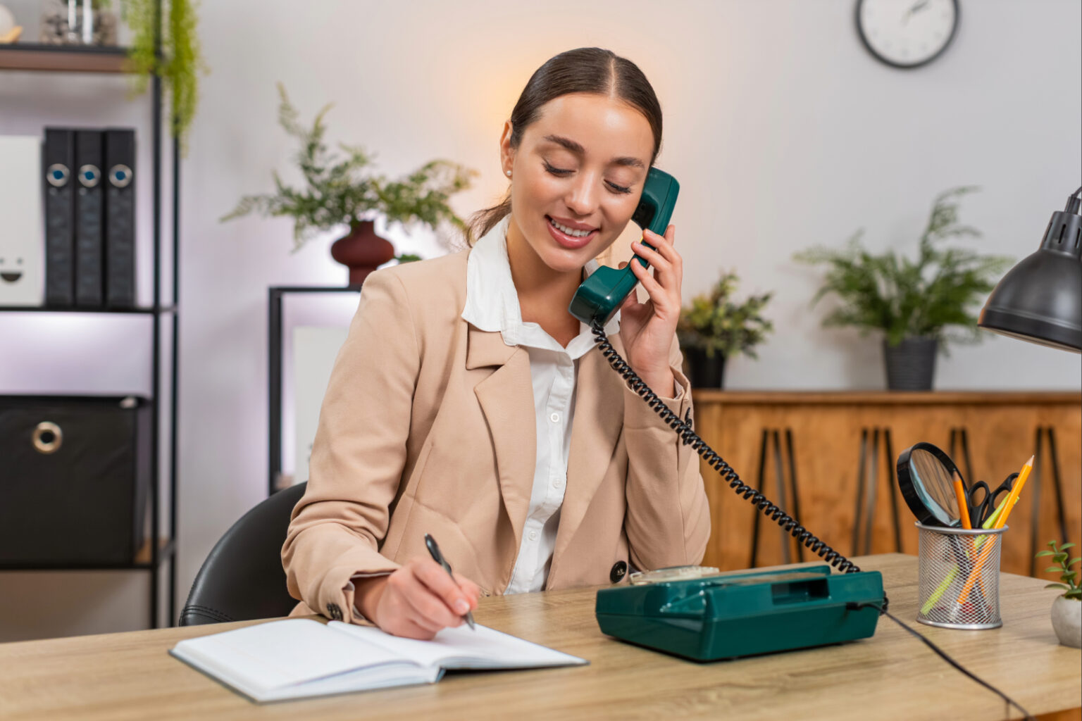 Hosted PBX vs SIP Trunking: Which Is Better for Your Business ...