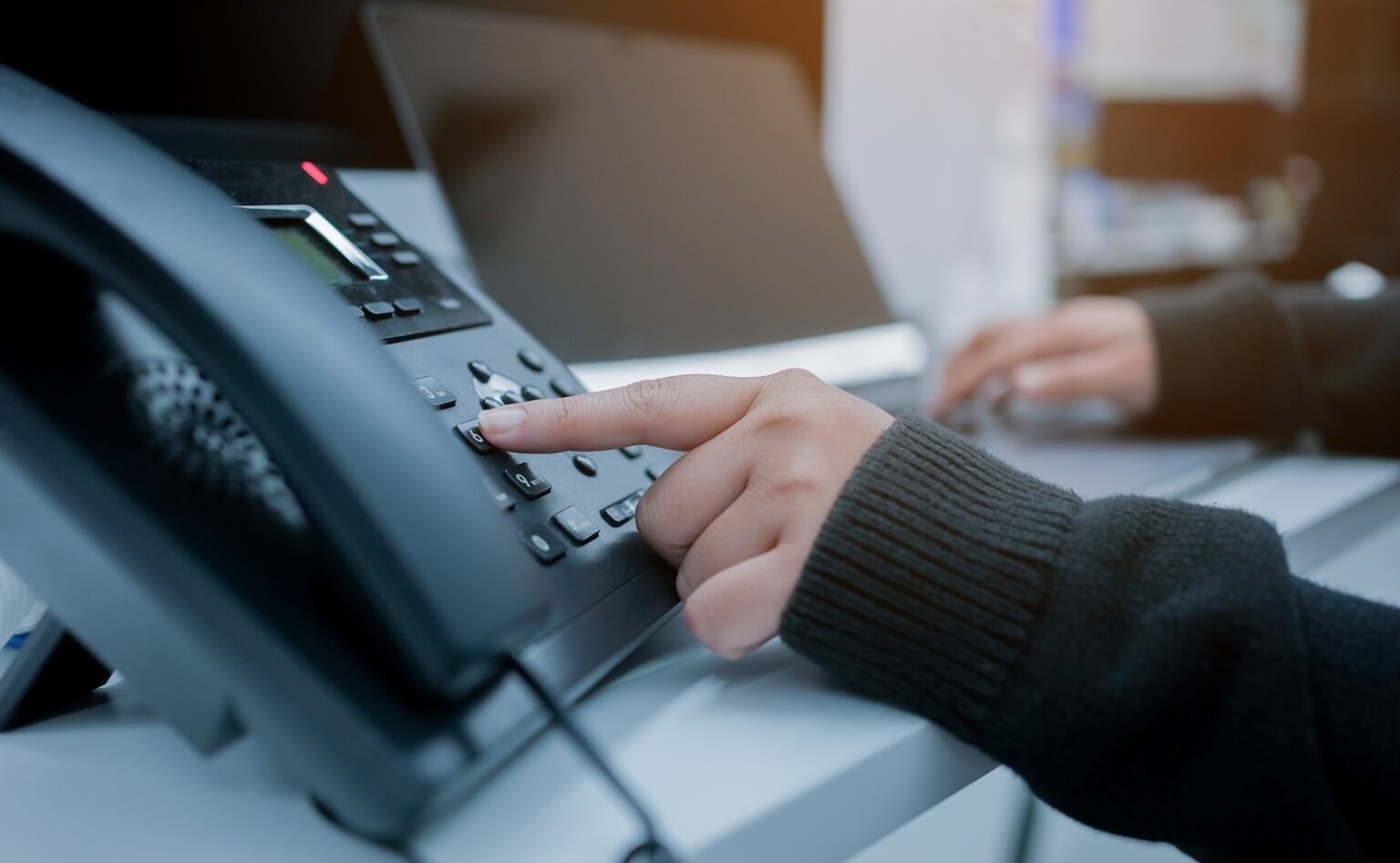 What Is Hosted VoIP? How It Works, Benefits & Use Cases